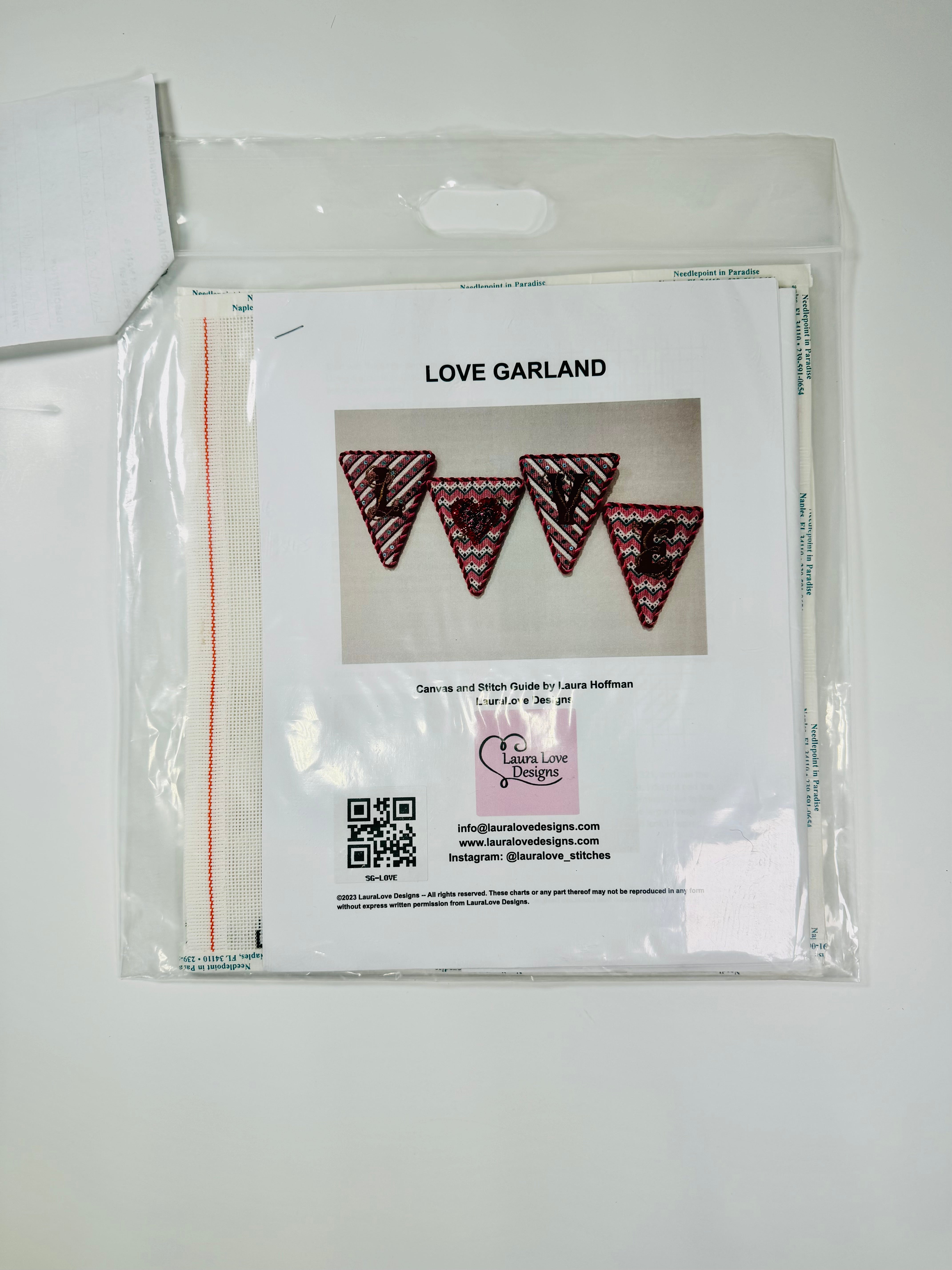 LOVE Garland and Stitch Guide – Needlepoint Angels